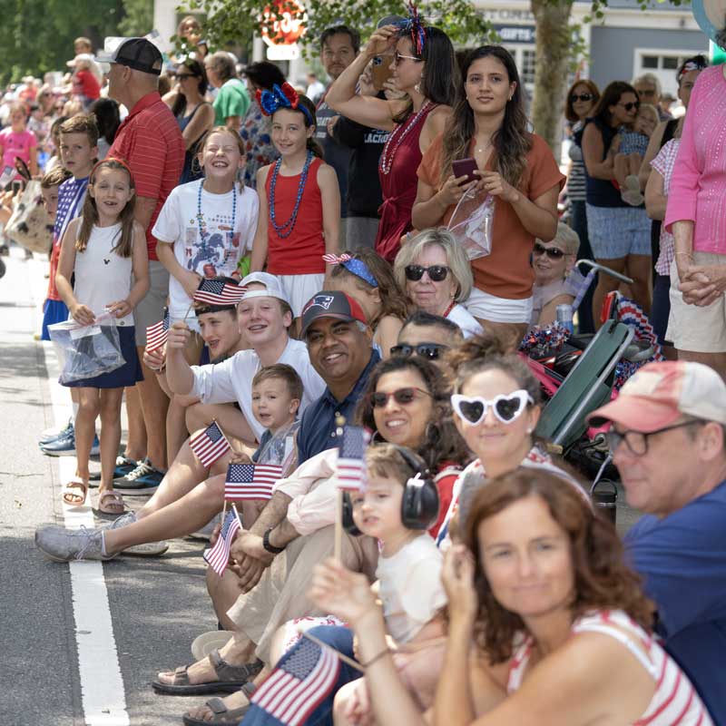 Barbie, Ken, and antiques galore in traditional Fourth of July parade ...