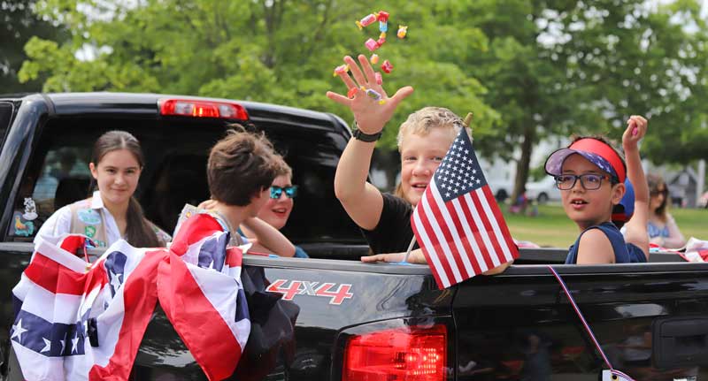 Barbie, Ken, and antiques galore in traditional Fourth of July parade ...